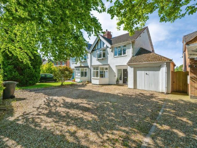 4 bedroom semi detached house for sale