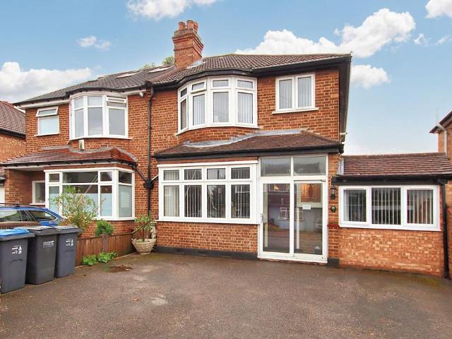 4 bedroom semi detached house for sale