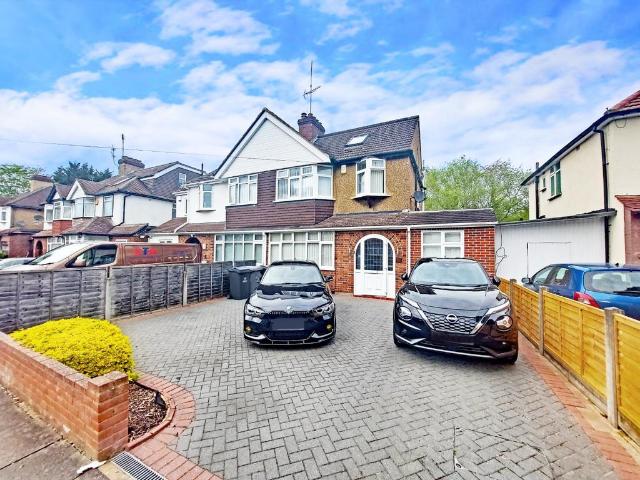 4 bedroom semi detached house for sale