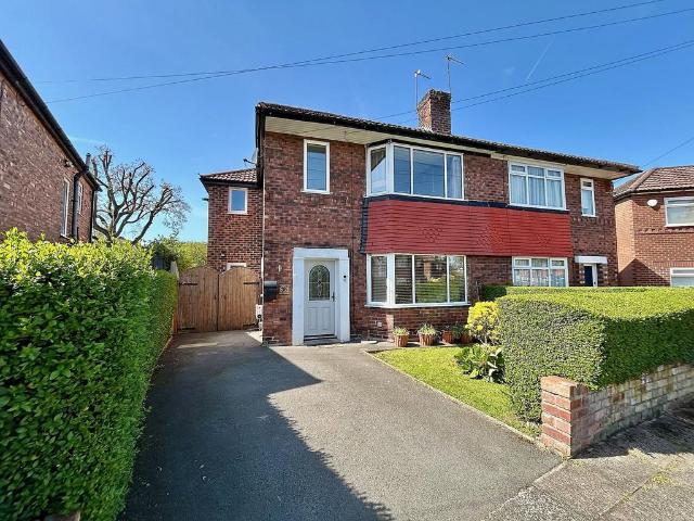 4 bedroom semi detached house for sale