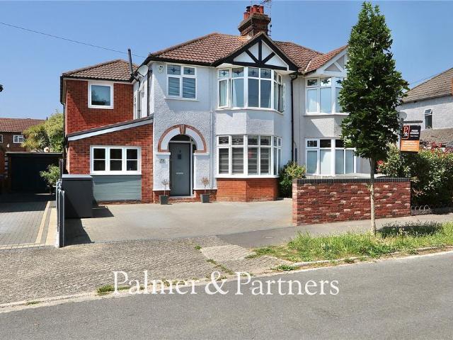 4 bedroom semi detached house for sale