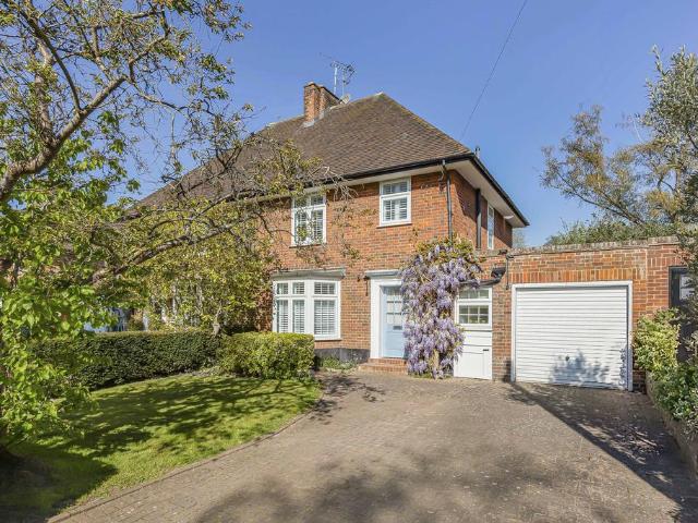 4 bedroom semi detached house for sale