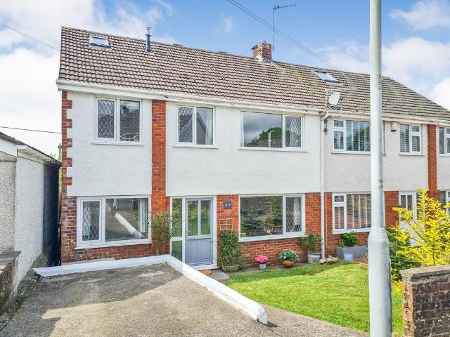 4 bedroom semi detached house for sale