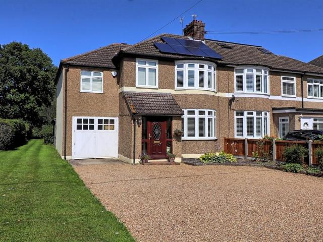 4 bedroom semi detached house for sale