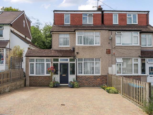 4 bedroom semi detached house for sale