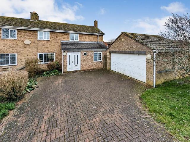 4 bedroom semi detached house for sale