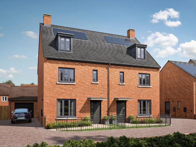 4 bedroom semi detached house for sale