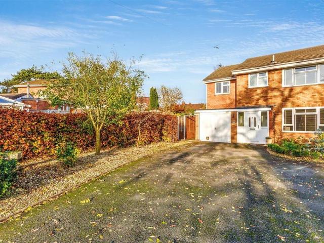 4 bedroom semi detached house for sale