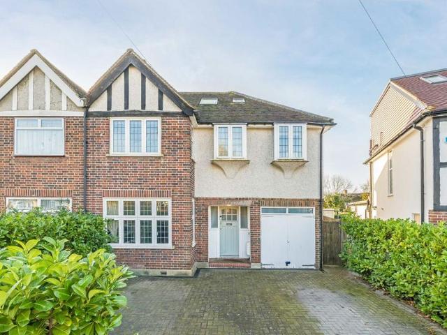 4 bedroom semi detached house for sale