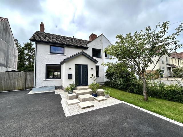 4 bedroom semi detached house for sale