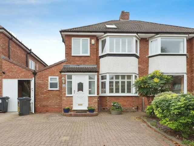 4 bedroom semi detached house for sale