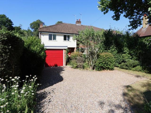 4 bedroom semi detached house for sale