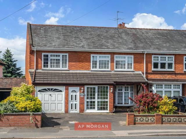 4 bedroom semi detached house for sale