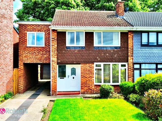 4 bedroom semi detached house for sale