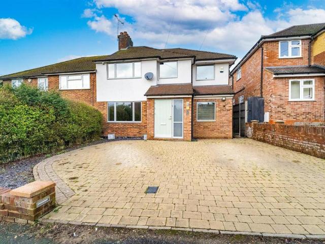 4 bedroom semi detached house for sale