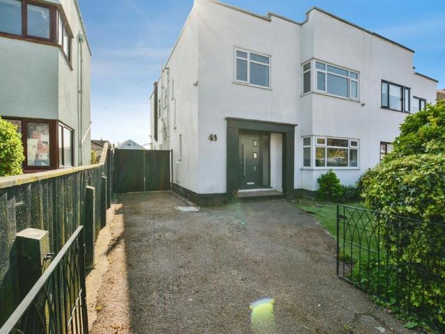 4 bedroom semi detached house for sale