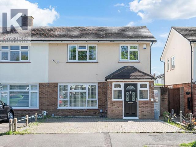 4 bedroom semi detached house for sale