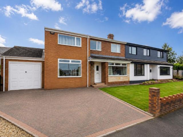 4 bedroom semi detached house for sale