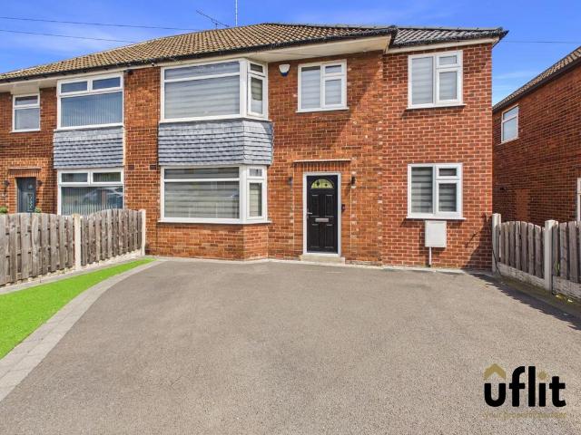 4 bedroom semi detached house for sale