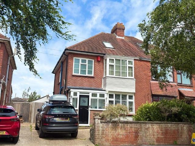 4 bedroom semi detached house for sale