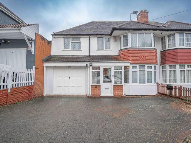 4 bedroom semi detached house for sale