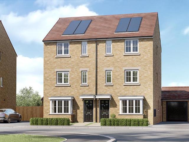 4 bedroom semi detached house for sale