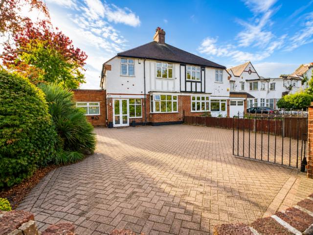 4 bedroom semi detached house for sale