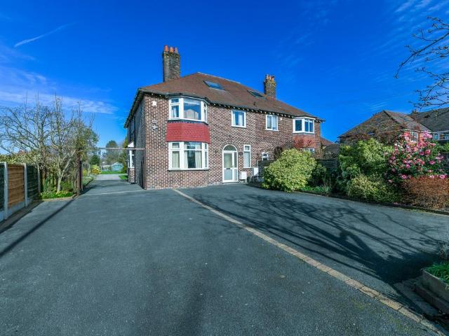 4 bedroom semi detached house for sale