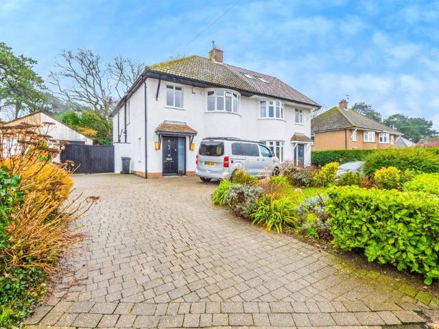 4 bedroom semi detached house for sale