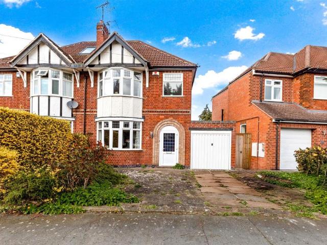 4 bedroom semi detached house for sale