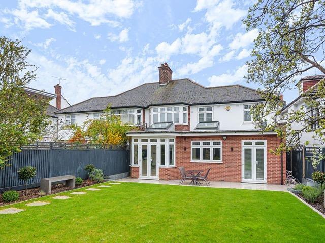 4 bedroom semi detached house for sale