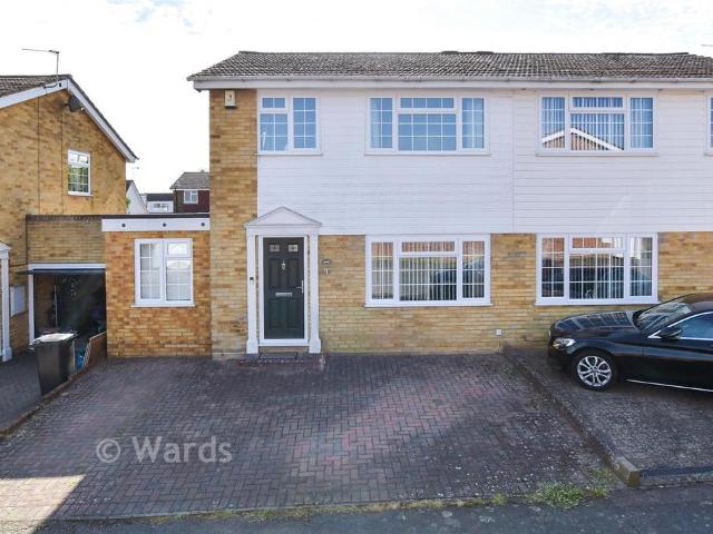 4 bedroom semi detached house for sale