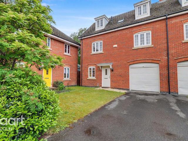 4 bedroom semi detached house for sale