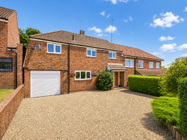 4 bedroom semi detached house for sale