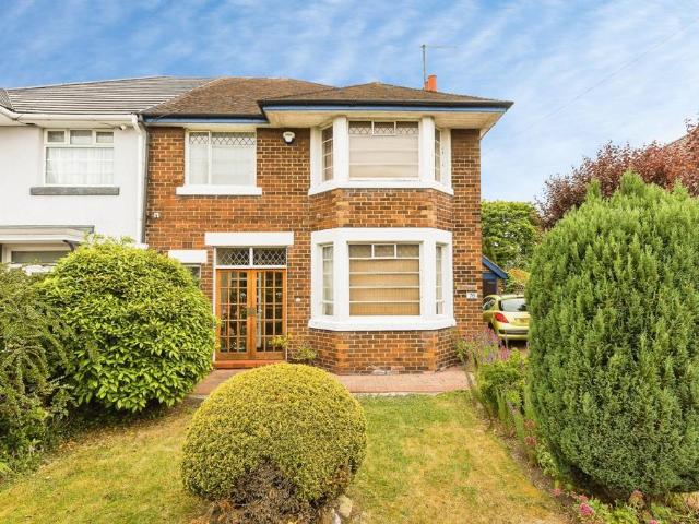 4 bedroom semi detached house for sale
