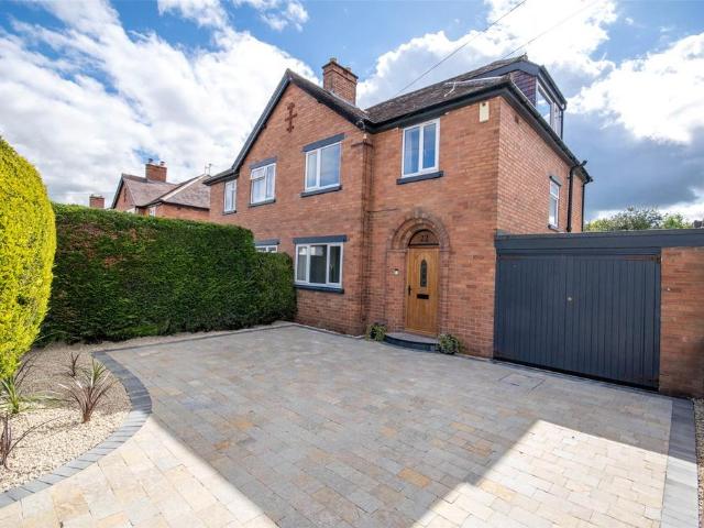 4 bedroom semi detached house for sale