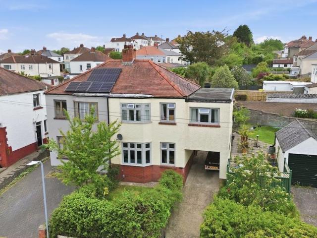 4 bedroom semi detached house for sale