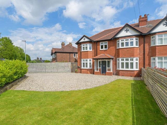 4 bedroom semi detached house for sale