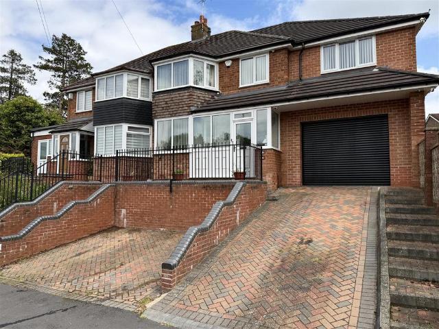 4 bedroom semi detached house for sale