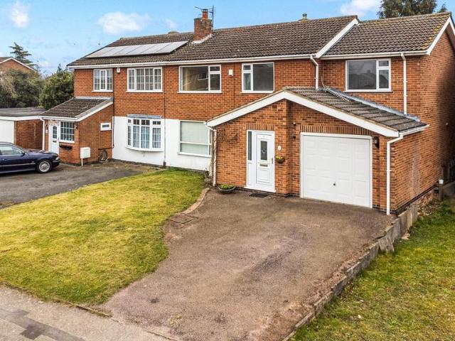 4 bedroom semi detached house for sale