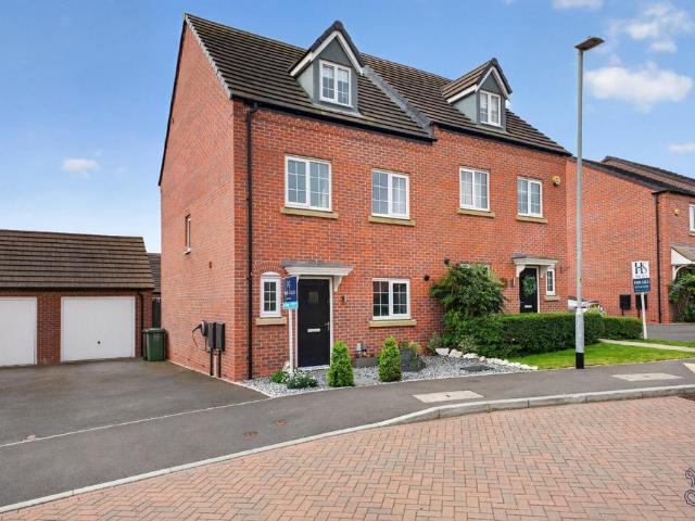 4 bedroom semi detached house for sale