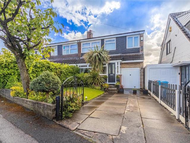 4 bedroom semi detached house for sale