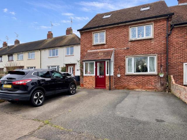 4 bedroom semi detached house for sale