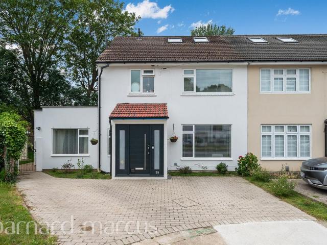 4 bedroom semi detached house for sale