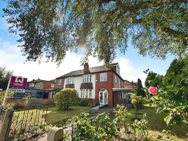 4 bedroom semi detached house for sale