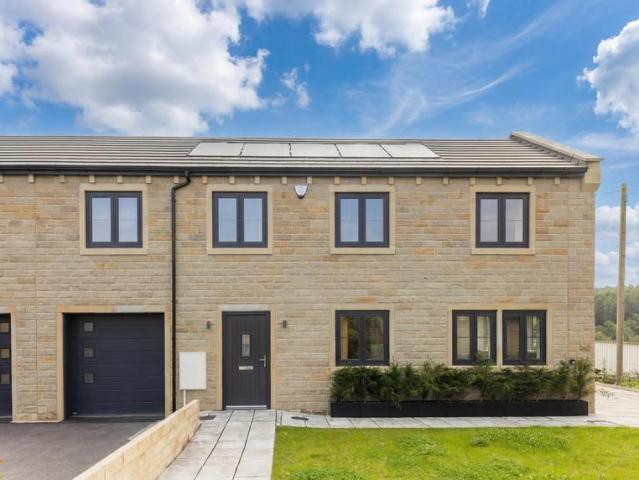 4 bedroom semi detached house for sale