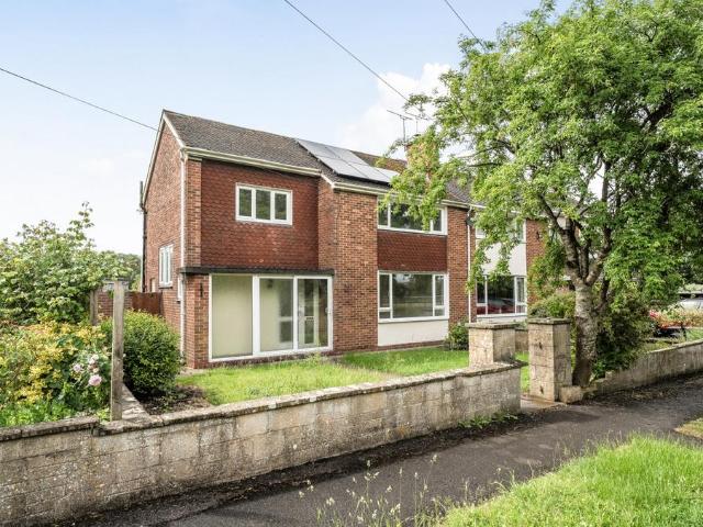 4 bedroom semi detached house for sale