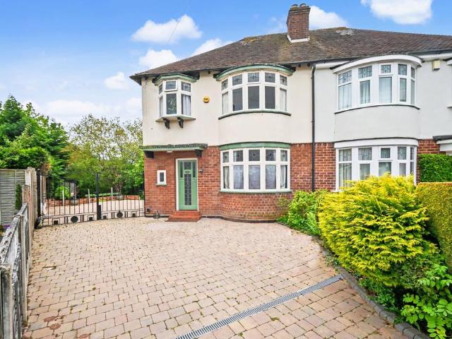 4 bedroom semi detached house for sale