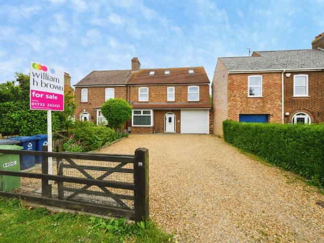 4 bedroom semi detached house for sale