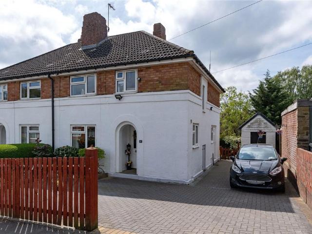 4 bedroom semi detached house for sale